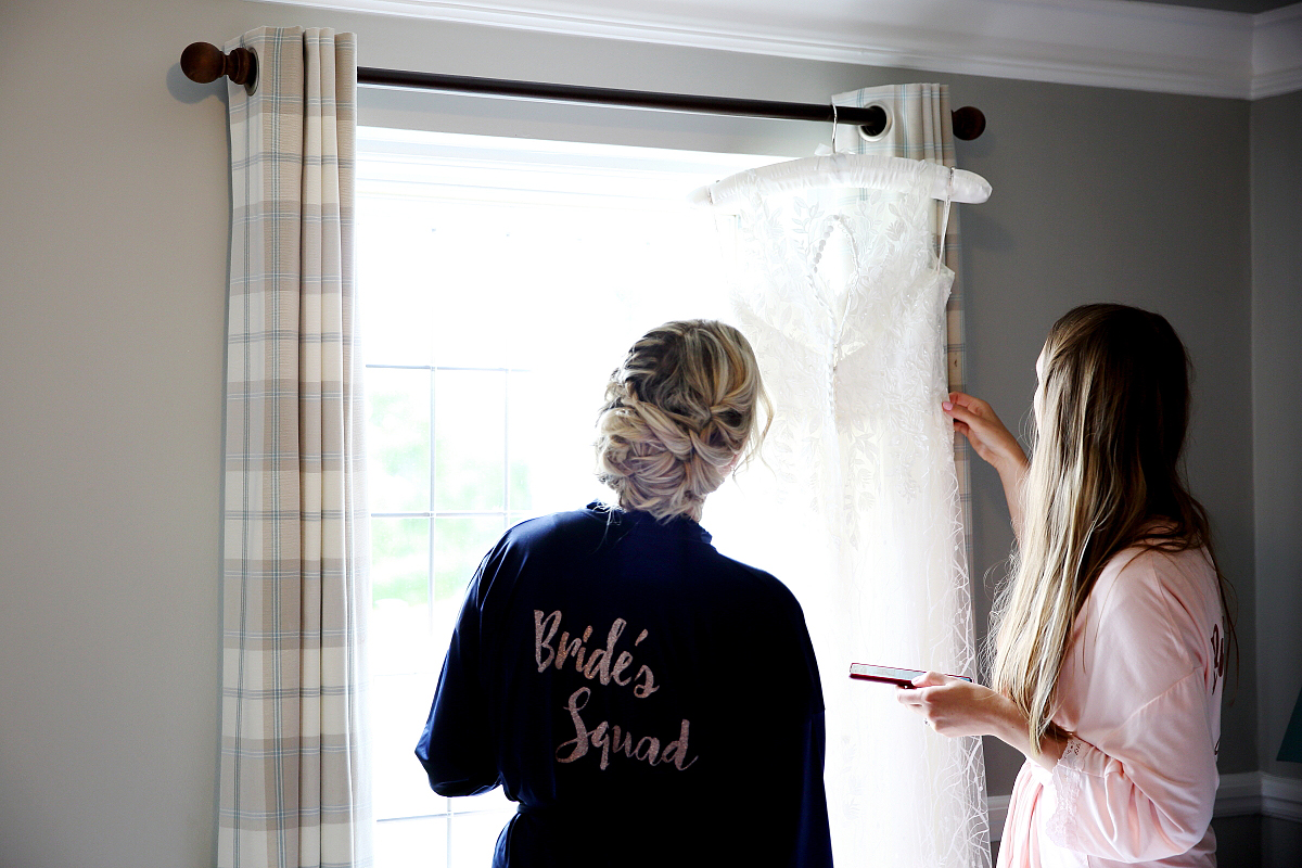 Kristie & Craig, Hatton Court. – Vikki Kelly Photography